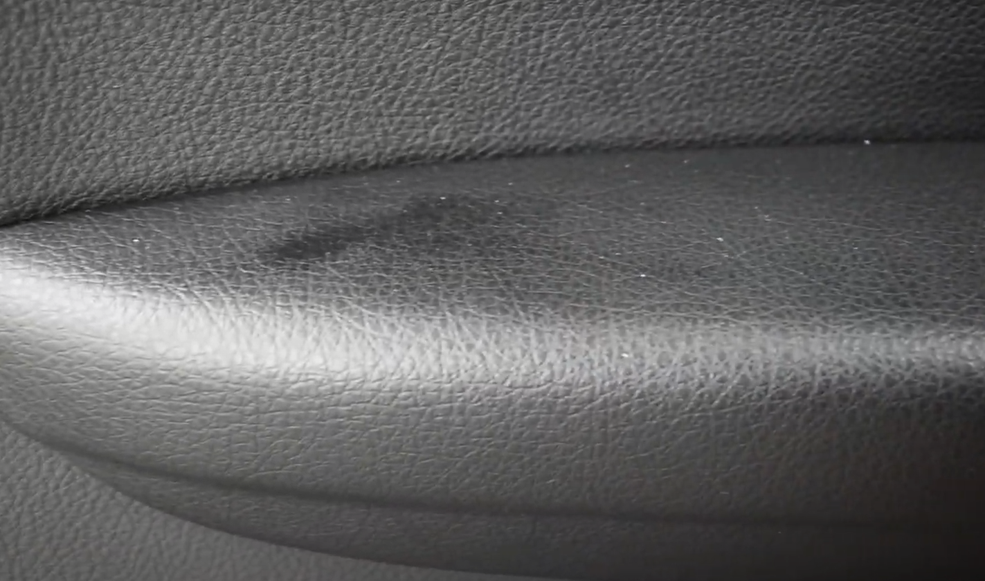 BMW Sensatec vs. Vernasca Leather: What’s the Difference? - LeatherProfy