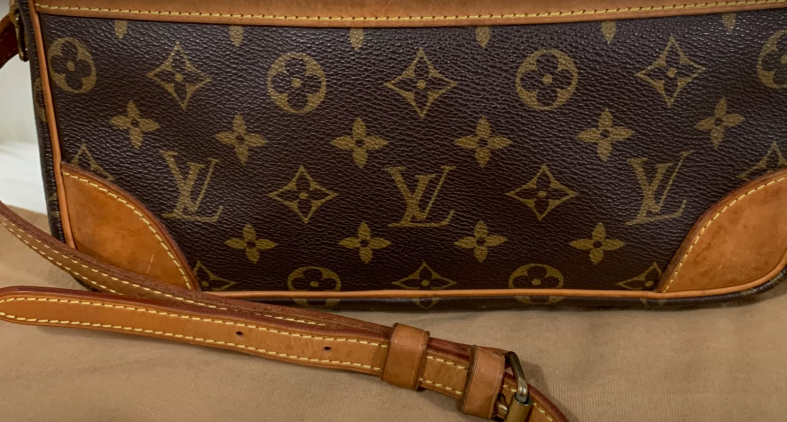 How to Lighten Louis Vuitton Vachetta Leather? - LeatherProfy