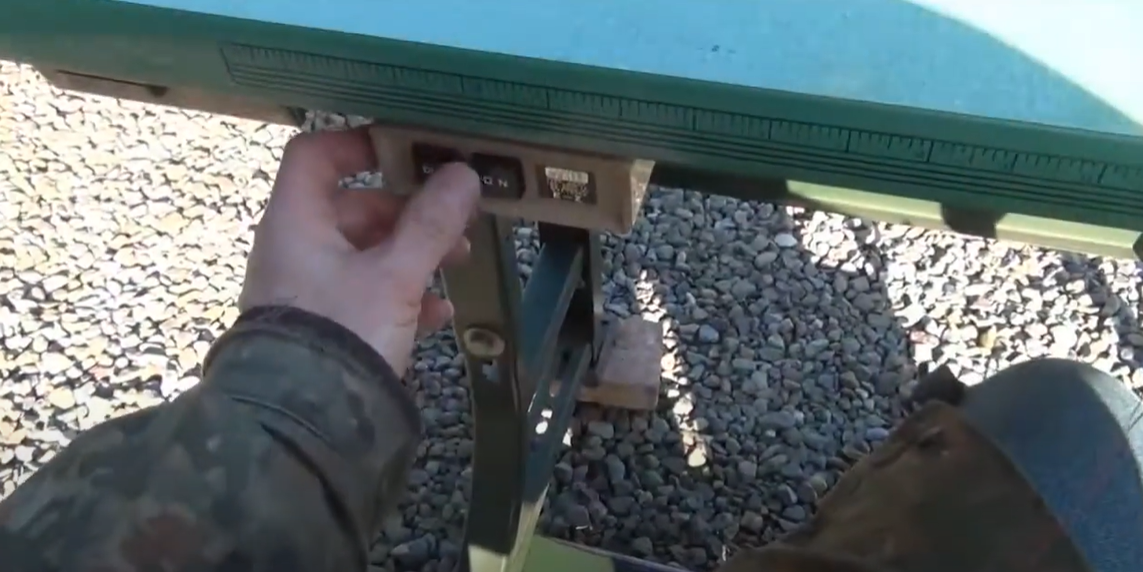 Singer 281-3 Leather Sewing Machine Review - LeatherProfy