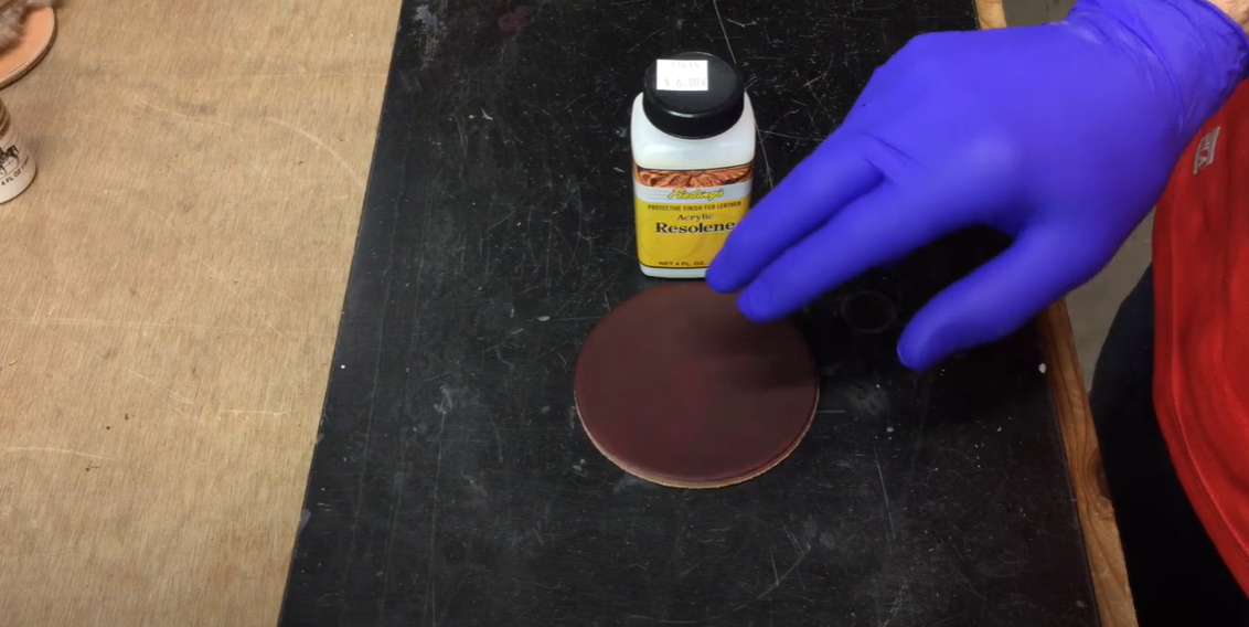 How to Apply Acrylic Resolene on Leather? - LeatherProfy