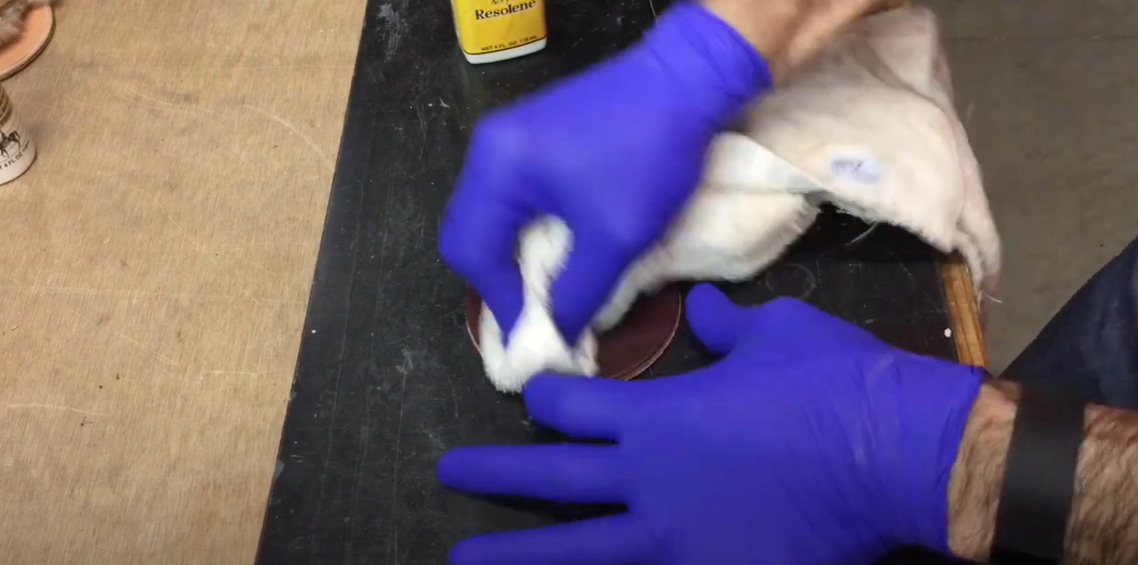 How to Apply Acrylic Resolene on Leather? - LeatherProfy